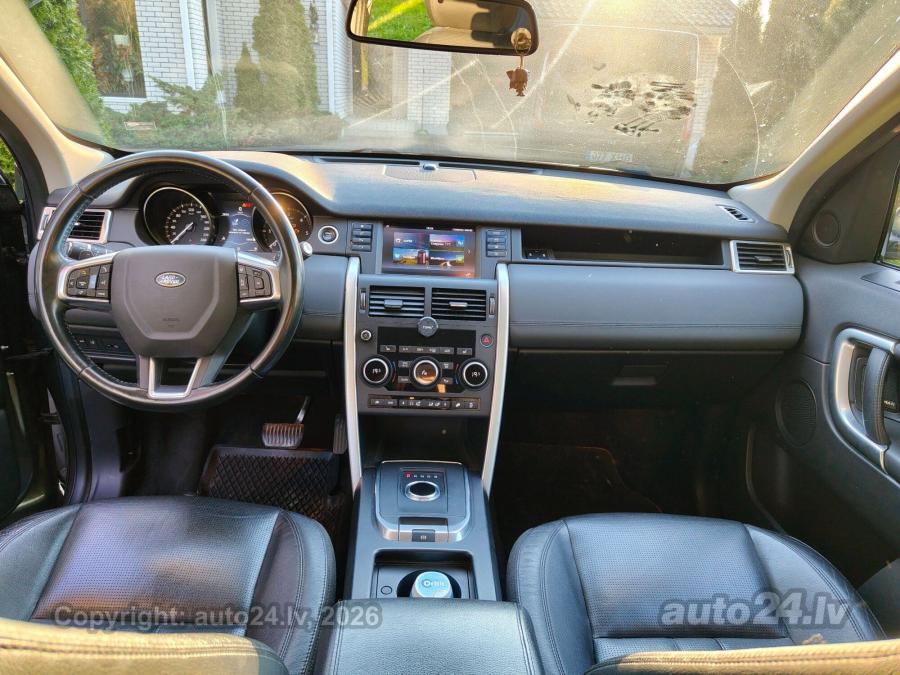 Pelēks Land Rover Discovery Sport 2017 Mardu, ar dzinēja tilpumu 2.00 L un nobraukumu 150 tūkst. km par 12000 €, foto 8 vietnē AUTOMOTO.COM.LV