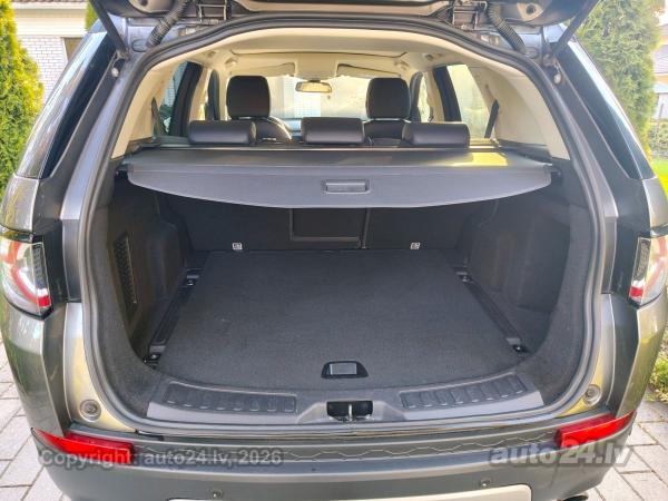 Pelēks Land Rover Discovery Sport 2017 Mardu, ar dzinēja tilpumu 2.00 L un nobraukumu 150 tūkst. km par 12000 €, foto 10 vietnē AUTOMOTO.COM.LV