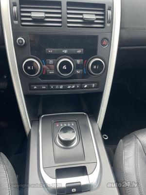 Grey Land Rover Discovery Sport 2018 in Tallinn, with an engine capacity of 2.00 L and mileage of 118 thousand km for 13500 €, photo 15 on AUTOMOTO.COM.LV