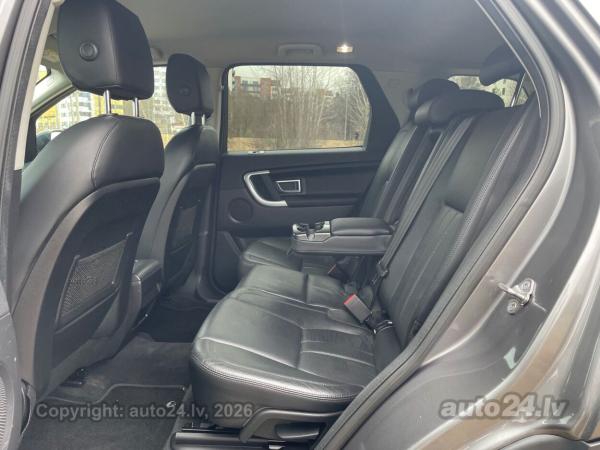 Pelēks Land Rover Discovery Sport 2018 Tallina, ar dzinēja tilpumu 2.00 L un nobraukumu 118 tūkst. km par 13500 €, foto 11 vietnē AUTOMOTO.COM.LV