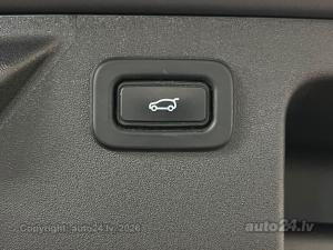 Серый Ленд Ровер Discovery Sport 2021 в Пярну, объемом двигателя 2.00 л и пробегом 82 тыс. км за 28490 €, фото 12 на AUTOMOTO.COM.LV
