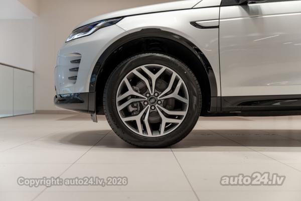 Grey Land Rover Discovery Sport 2026 in Tallinn, with an engine capacity of 2.00 L and mileage of 0 thousand km for 68700 €, photo 8 on AUTOMOTO.COM.LV