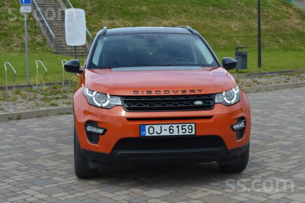 Oranžs Land Rover Discovery Sport 2015 Daugavpils, ar dzinēja tilpumu 2.00 L un nobraukumu 203 tūkst. km par 9990 €, foto 3 vietnē AUTOMOTO.COM.LV