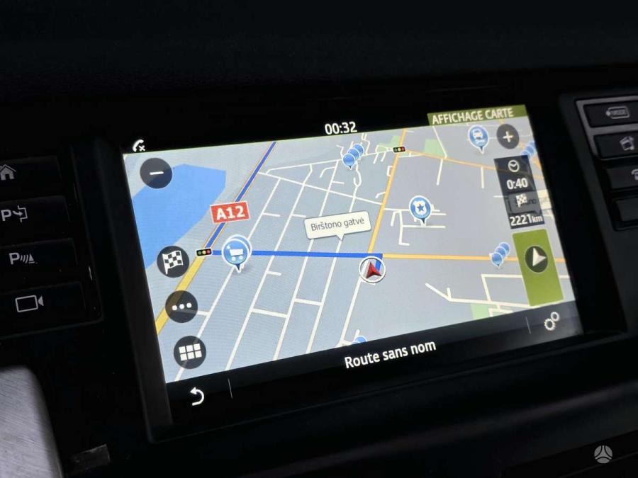 Оранжевый Ленд Ровер Discovery Sport 2016 в Шяуляй, объемом двигателя 2.00 л и пробегом 142 тыс. км за 10700 €, фото 37 на AUTOMOTO.COM.LV