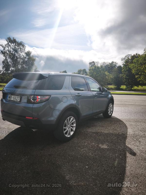 Land Rover Discovery Sport 2019 in Riga, with an engine capacity of 2.00 L and mileage of 140 thousand km for 14990 €, photo 5 on AUTOMOTO.COM.LV