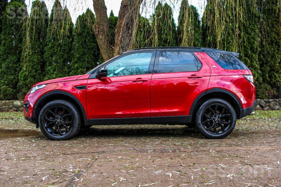Red Land Rover Discovery Sport 2016 in Jelgava, with an engine capacity of 2.00 L and mileage of 127 thousand km for 13996 €, photo 2 on AUTOMOTO.COM.LV