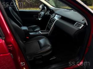 Red Land Rover Discovery Sport 2016 in Jelgava, with an engine capacity of 2.00 L and mileage of 127 thousand km for 13996 €, photo 7 on AUTOMOTO.COM.LV