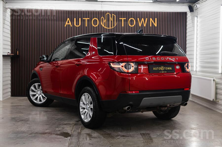 Red Land Rover Discovery Sport 2016 in Riga, with an engine capacity of 2.00 L and mileage of 164 thousand km for 13990 €, photo 8 on AUTOMOTO.COM.LV