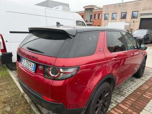 Sarkans Land Rover Discovery Sport 2016 Panevēža, ar dzinēja tilpumu 2.00 L un nobraukumu 144 tūkst. km par 8950 €, foto 4 vietnē AUTOMOTO.COM.LV