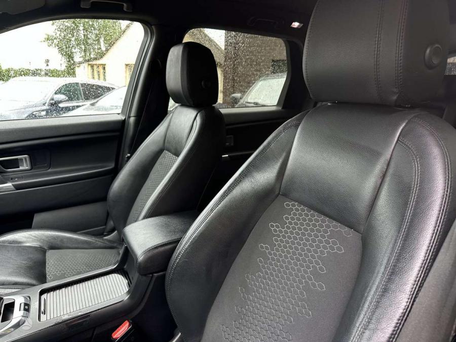 Красный Ленд Ровер Discovery Sport 2016 в Каунас, объемом двигателя 2.00 л и пробегом 200 тыс. км за 7850 €, фото 18 на AUTOMOTO.COM.LV