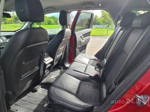 Red Land Rover Discovery Sport 2016 in Tallinn, with an engine capacity of 2.00 L and mileage of 124 thousand km for 10990 €, photo 11 on AUTOMOTO.COM.LV