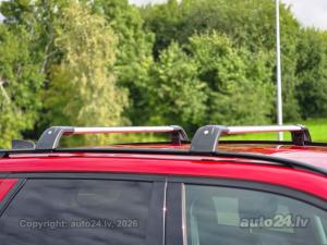 Red Land Rover Discovery Sport 2016 in Tallinn, with an engine capacity of 2.00 L and mileage of 124 thousand km for 10990 €, photo 22 on AUTOMOTO.COM.LV