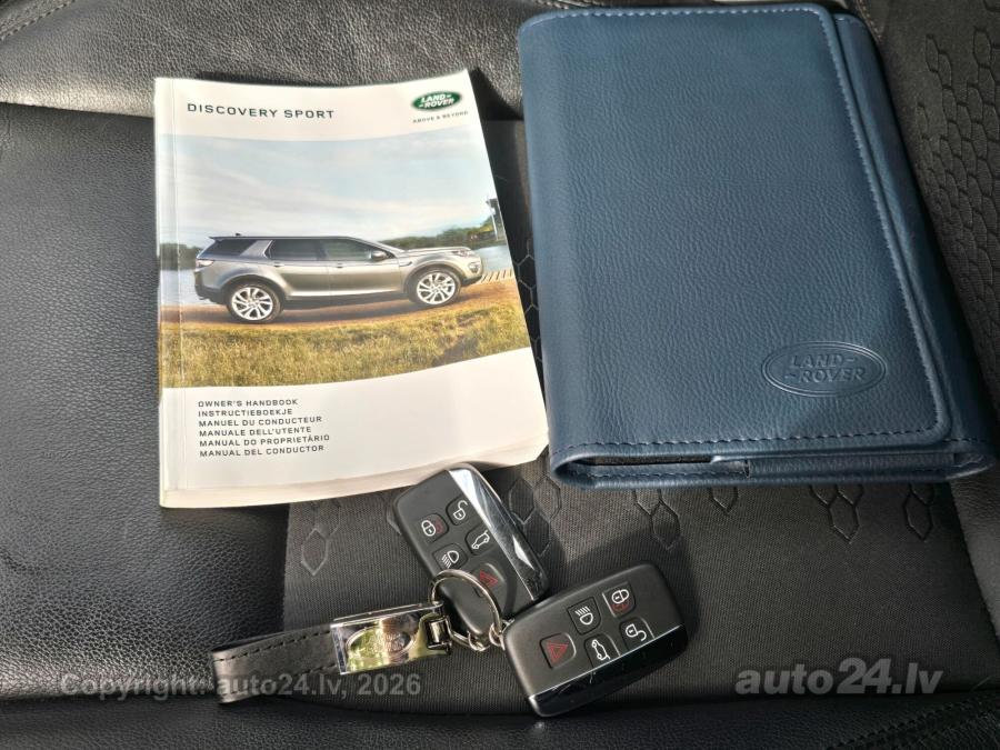 Red Land Rover Discovery Sport 2016 in Tallinn, with an engine capacity of 2.00 L and mileage of 124 thousand km for 10990 €, photo 26 on AUTOMOTO.COM.LV
