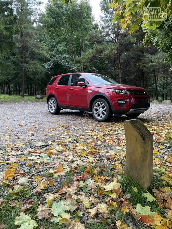 Red Land Rover Discovery Sport 2016 in Klaipeda, with an engine capacity of 2.00 L and mileage of 139 thousand km for 14965 €, photo 5 on AUTOMOTO.COM.LV