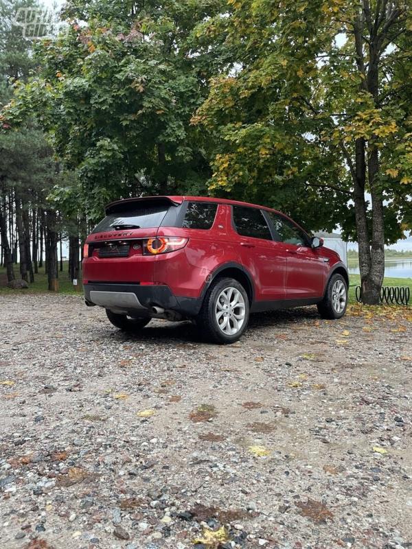 Red Land Rover Discovery Sport 2016 in Klaipeda, with an engine capacity of 2.00 L and mileage of 139 thousand km for 14965 €, photo 7 on AUTOMOTO.COM.LV