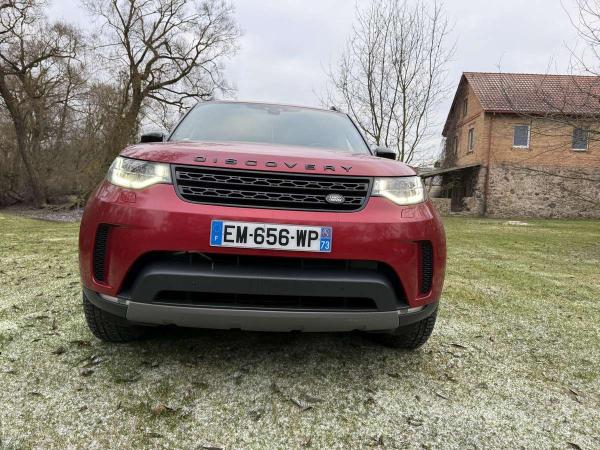 Red Land Rover Discovery Sport 2017 in Siauliai, with an engine capacity of 3.00 L and mileage of 182 thousand km for 14800 €, photo 2 on AUTOMOTO.COM.LV