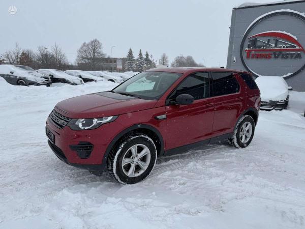 Red Land Rover Discovery Sport 2017 in Telschi, with an engine capacity of 2.00 L and mileage of 131 thousand km for 8999 €, photo 2 on AUTOMOTO.COM.LV