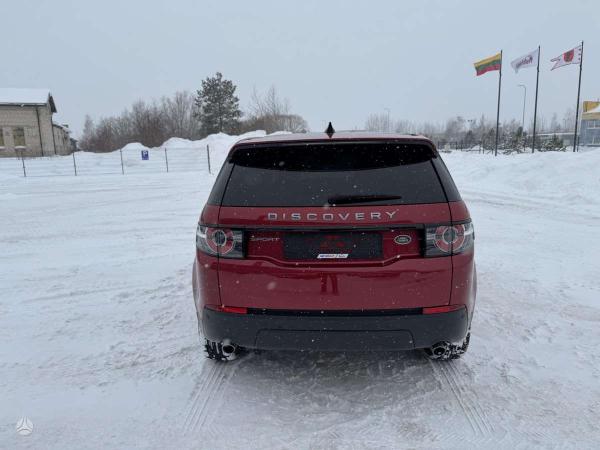 Red Land Rover Discovery Sport 2017 in Telschi, with an engine capacity of 2.00 L and mileage of 131 thousand km for 8999 €, photo 5 on AUTOMOTO.COM.LV