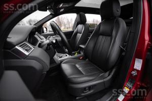Sarkans Land Rover Discovery Sport 2017 Jelgava, ar dzinēja tilpumu 2.00 L un nobraukumu 0 tūkst. km par 12450 €, foto 16 vietnē AUTOMOTO.COM.LV
