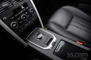 Sarkans Land Rover Discovery Sport 2017 Jelgava, ar dzinēja tilpumu 2.00 L un nobraukumu 0 tūkst. km par 12450 €, foto 20 vietnē AUTOMOTO.COM.LV