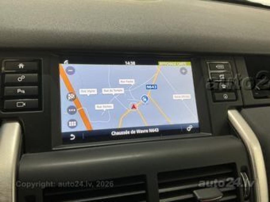 Красный Ленд Ровер Discovery Sport 2018 в Таллин, объемом двигателя 2.00 л и пробегом 138 тыс. км за 12999 €, фото 14 на AUTOMOTO.COM.LV