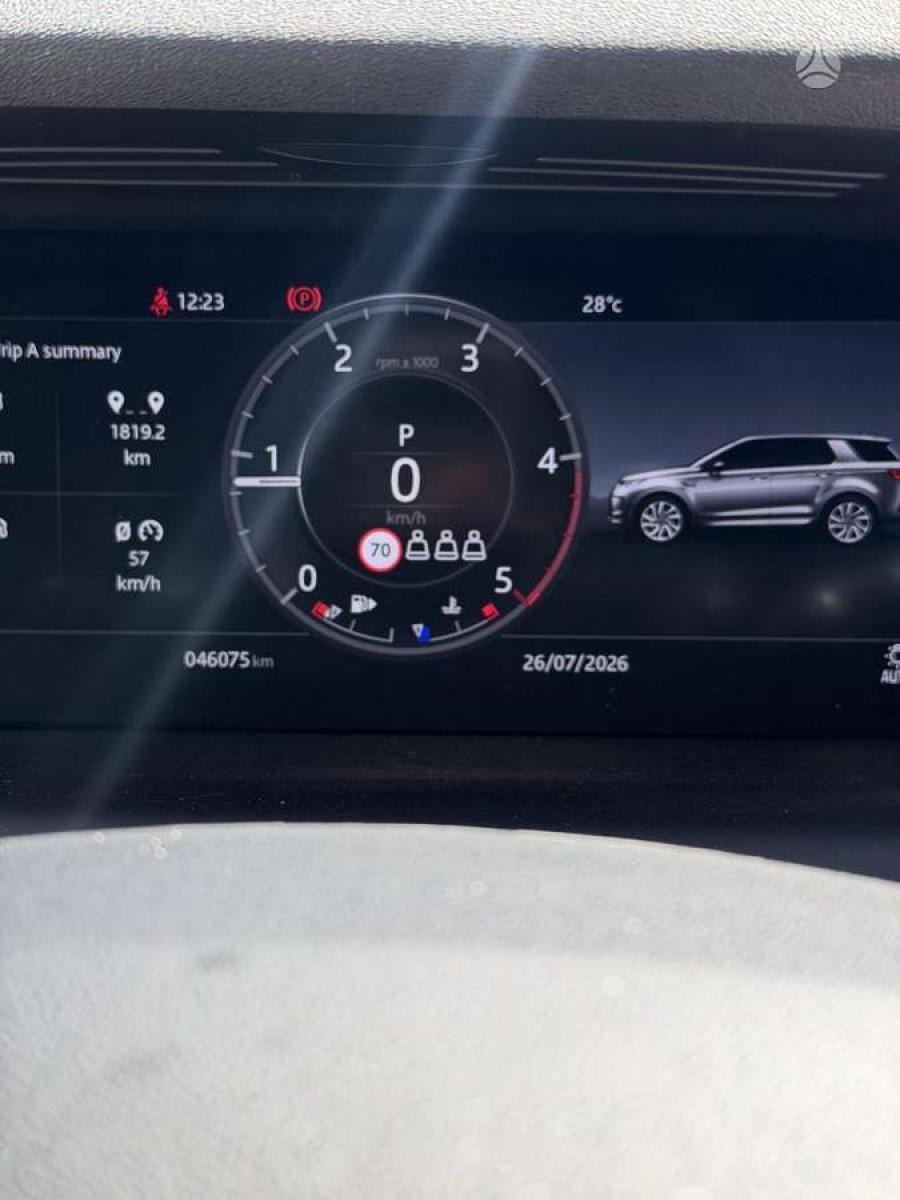 Красный Ленд Ровер Discovery Sport 2019 в Швенчёнис, объемом двигателя 2.00 л и пробегом 46 тыс. км за 19200 €, фото 13 на AUTOMOTO.COM.LV