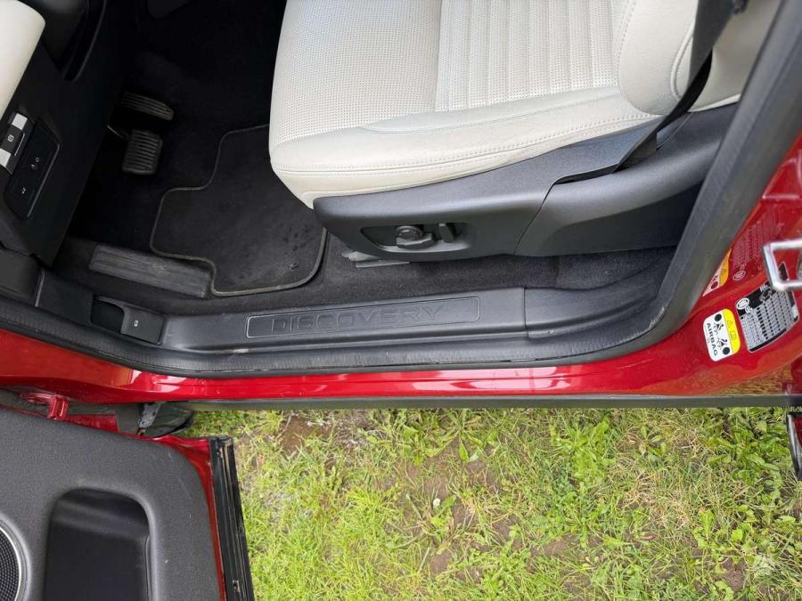Красный Ленд Ровер Discovery Sport 2019 в Швенчёнис, объемом двигателя 2.00 л и пробегом 46 тыс. км за 19200 €, фото 20 на AUTOMOTO.COM.LV
