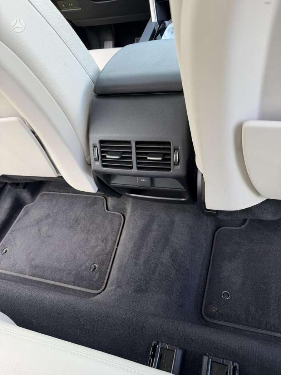 Красный Ленд Ровер Discovery Sport 2019 в Швенчёнис, объемом двигателя 2.00 л и пробегом 46 тыс. км за 19200 €, фото 28 на AUTOMOTO.COM.LV