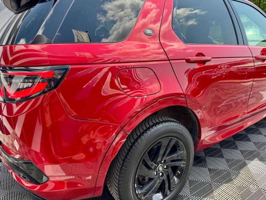 Sarkans Land Rover Discovery Sport 2021 Marijampole, ar dzinēja tilpumu 2.00 L un nobraukumu 130 tūkst. km par 15900 €, foto 12 vietnē AUTOMOTO.COM.LV