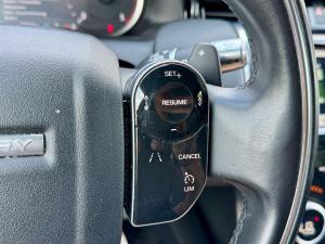 Sarkans Land Rover Discovery Sport 2021 Marijampole, ar dzinēja tilpumu 2.00 L un nobraukumu 130 tūkst. km par 15900 €, foto 31 vietnē AUTOMOTO.COM.LV