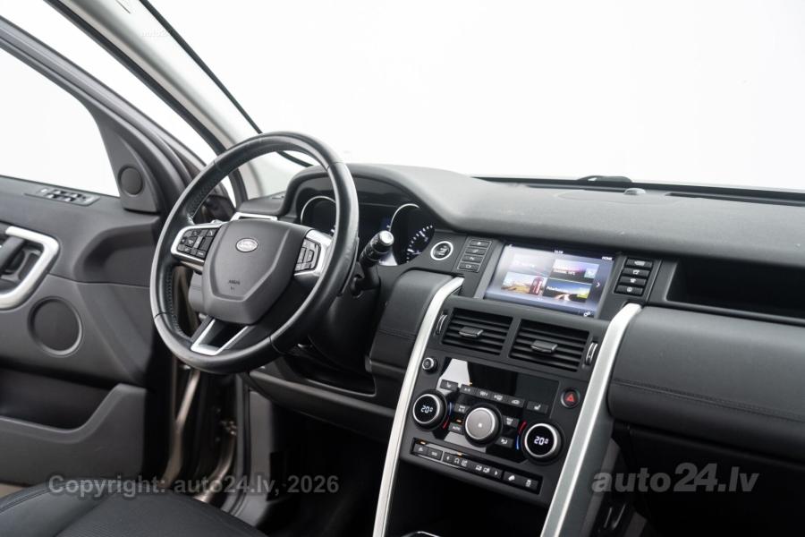 Land Rover Discovery Sport 2016 in Tallinn, with an engine capacity of 2.00 L and mileage of 154 thousand km for 12899 €, photo 12 on AUTOMOTO.COM.LV
