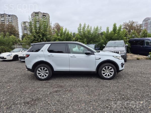 Белый Ленд Ровер Discovery Sport 2015 в Рига, объемом двигателя 2.00 л и пробегом 230 тыс. км за 11990 €, фото 5 на AUTOMOTO.COM.LV