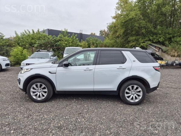 Белый Ленд Ровер Discovery Sport 2015 в Рига, объемом двигателя 2.00 л и пробегом 230 тыс. км за 11990 €, фото 9 на AUTOMOTO.COM.LV