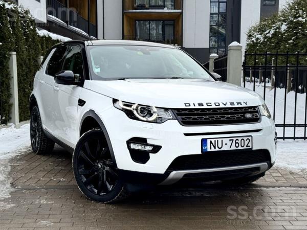 White Land Rover Discovery Sport 2015 in Jelgava, with an engine capacity of 2.20 L and mileage of 204 thousand km for 14800 €, photo 2 on AUTOMOTO.COM.LV