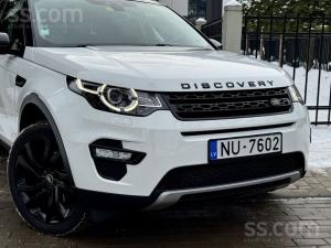White Land Rover Discovery Sport 2015 in Jelgava, with an engine capacity of 2.20 L and mileage of 204 thousand km for 14800 €, photo 9 on AUTOMOTO.COM.LV