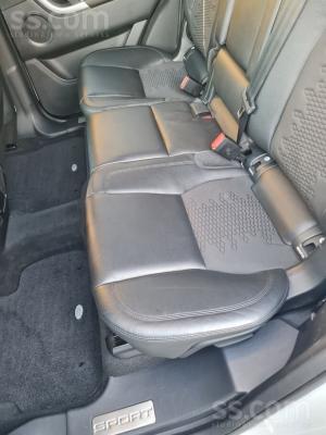 White Land Rover Discovery Sport 2015 in Daugavpils, with an engine capacity of 2.00 L and mileage of 129 thousand km for 16700 €, photo 24 on AUTOMOTO.COM.LV