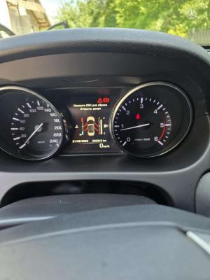 Белый Ленд Ровер Discovery Sport 2015 в Вильнюс, объемом двигателя 2.18 л и пробегом 303 тыс. км за 9300 €, фото 8 на AUTOMOTO.COM.LV