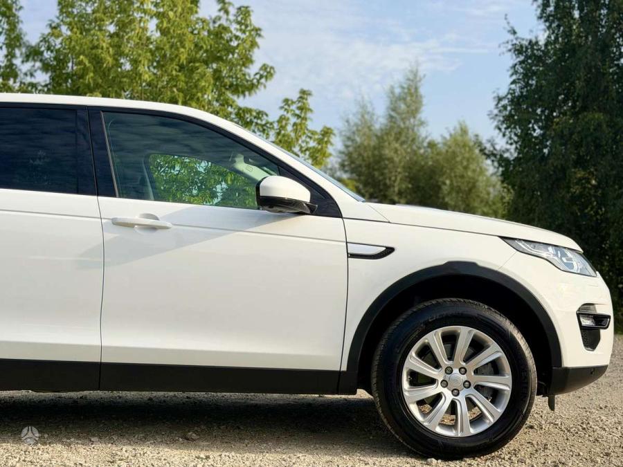 Белый Ленд Ровер Discovery Sport 2015 в Шяуляй, объемом двигателя 2.18 л и пробегом 195 тыс. км за 14450 €, фото 11 на AUTOMOTO.COM.LV