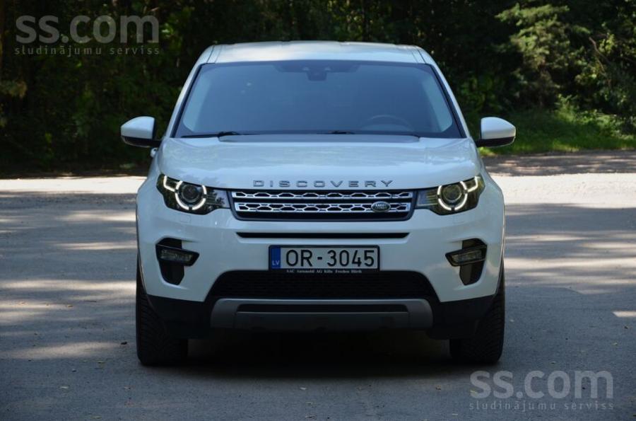 Белый Ленд Ровер Discovery Sport 2015 в Рига, объемом двигателя 2.20 л и пробегом 229 тыс. км за 11990 €, фото 3 на AUTOMOTO.COM.LV