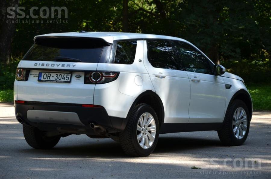 Белый Ленд Ровер Discovery Sport 2015 в Рига, объемом двигателя 2.20 л и пробегом 229 тыс. км за 11990 €, фото 10 на AUTOMOTO.COM.LV