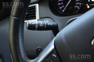 Белый Ленд Ровер Discovery Sport 2015 в Рига, объемом двигателя 2.20 л и пробегом 229 тыс. км за 11990 €, фото 25 на AUTOMOTO.COM.LV