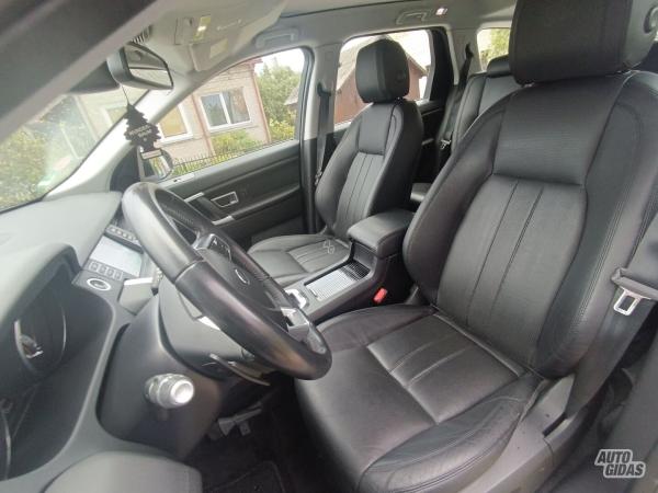 Balts Land Rover Discovery Sport 2015 Kauņa, ar dzinēja tilpumu 2.20 L un nobraukumu 288 tūkst. km par 11300 €, foto 10 vietnē AUTOMOTO.COM.LV