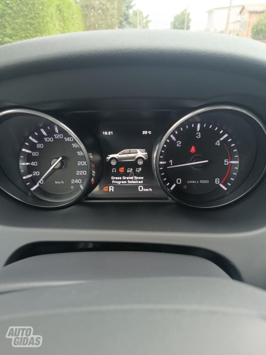 Белый Ленд Ровер Discovery Sport 2015 в Каунас, объемом двигателя 2.20 л и пробегом 288 тыс. км за 11300 €, фото 20 на AUTOMOTO.COM.LV