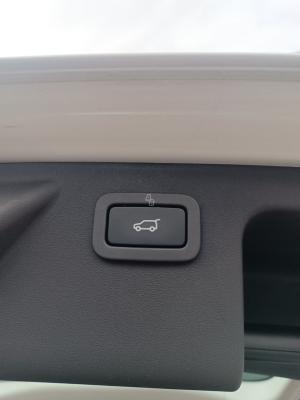 Белый Ленд Ровер Discovery Sport 2015 в Каунас, объемом двигателя 2.20 л и пробегом 288 тыс. км за 11300 €, фото 22 на AUTOMOTO.COM.LV