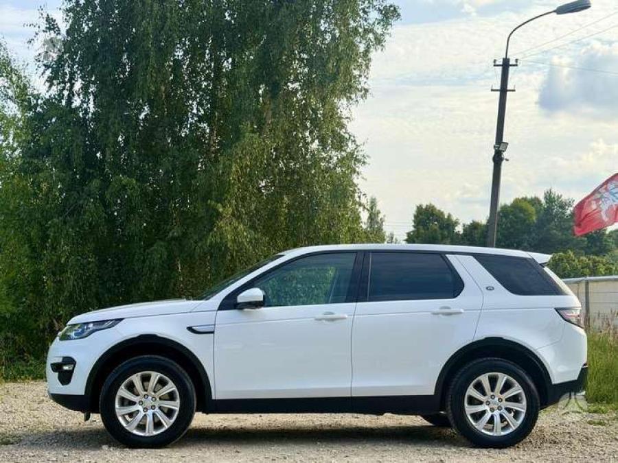 Balts Land Rover Discovery Sport 2015 Šauļi, ar dzinēja tilpumu 2.18 L un nobraukumu 195 tūkst. km par 14450 €, foto 14 vietnē AUTOMOTO.COM.LV