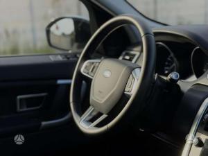 Balts Land Rover Discovery Sport 2015 Šauļi, ar dzinēja tilpumu 2.18 L un nobraukumu 195 tūkst. km par 14450 €, foto 29 vietnē AUTOMOTO.COM.LV
