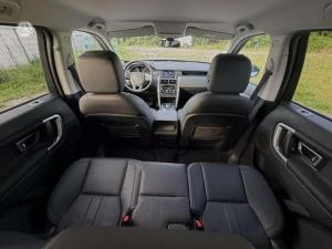 Balts Land Rover Discovery Sport 2015 Šauļi, ar dzinēja tilpumu 2.18 L un nobraukumu 195 tūkst. km par 14450 €, foto 38 vietnē AUTOMOTO.COM.LV