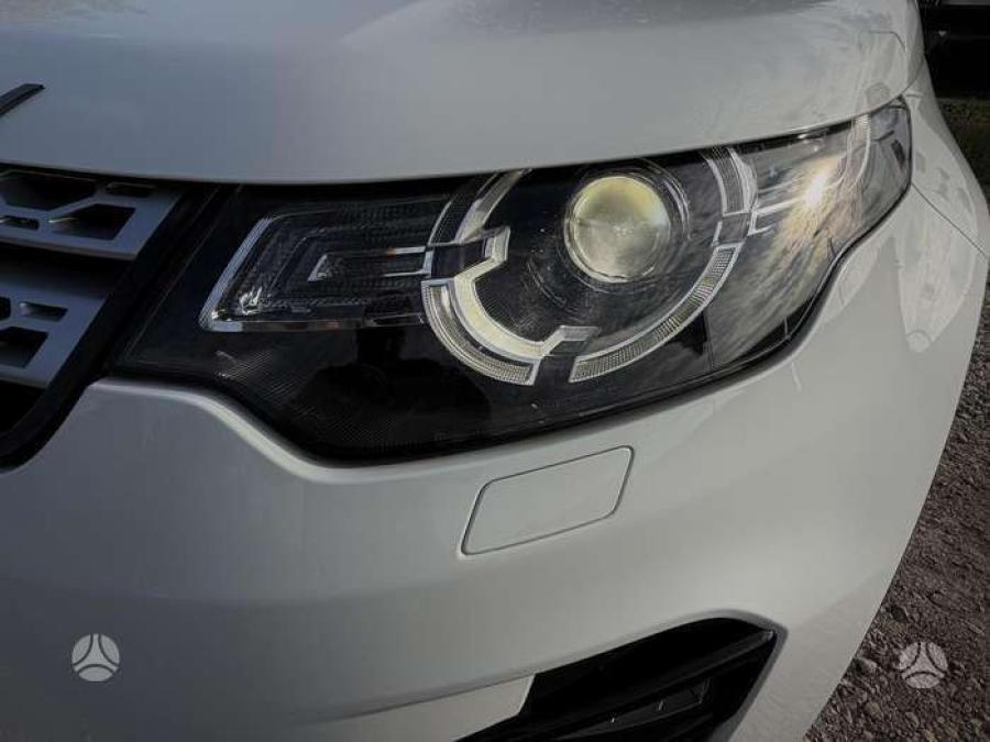 Белый Ленд Ровер Discovery Sport 2015 в Шяуляй, объемом двигателя 2.18 л и пробегом 195 тыс. км за 14450 €, фото 24 на AUTOMOTO.COM.LV
