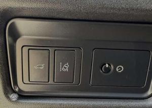 Белый Ленд Ровер Discovery Sport 2015 в Шяуляй, объемом двигателя 2.18 л и пробегом 195 тыс. км за 14450 €, фото 42 на AUTOMOTO.COM.LV