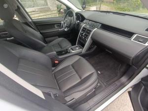 White Land Rover Discovery Sport 2015 in Kaunas, with an engine capacity of 2.18 L and mileage of 288 thousand km for 11300 €, photo 14 on AUTOMOTO.COM.LV